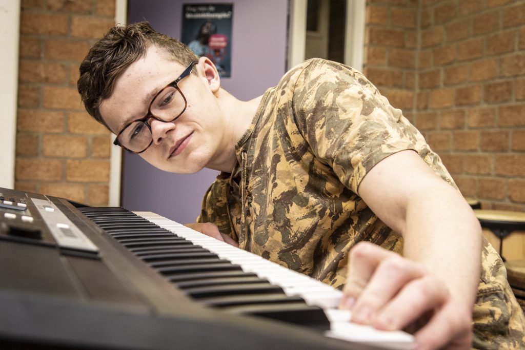 NEON College – Voortgezet Speciaal onderwijs Hengelo en Enschede